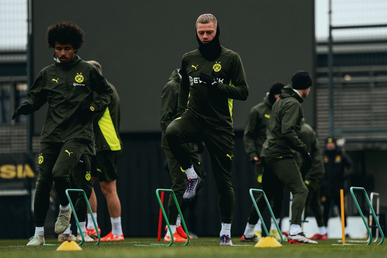 Chukwuemeka returns, one defender missing: BVB prepare for Sporting