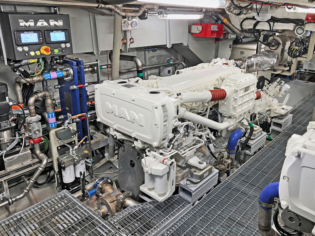Marine Hybrid System from MAN Engines