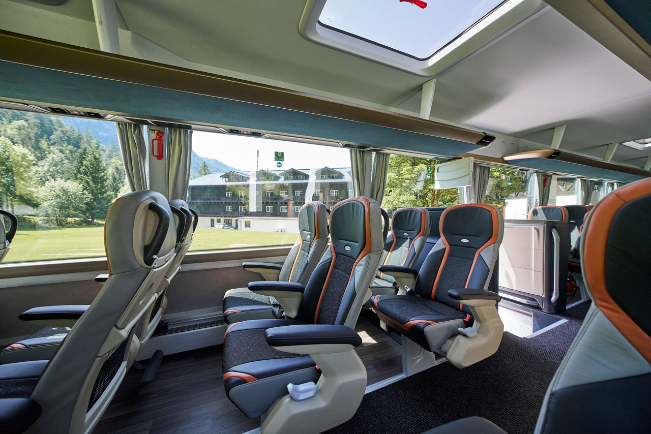 NEOPLAN Tourliner | Long-distance bus