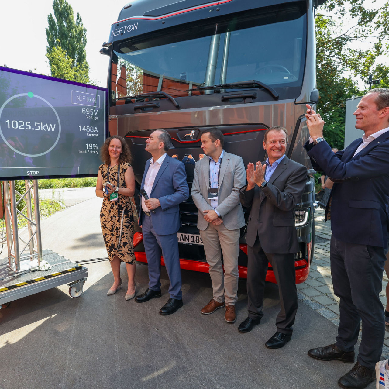 Digital solutions for efficient fleet management