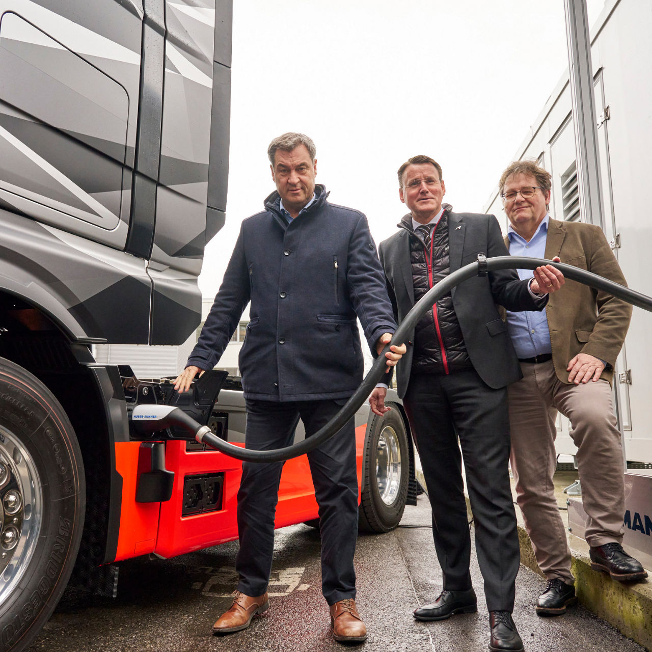 Sieben Fußballfelder für Ersatzteile | MAN Truck & Bus