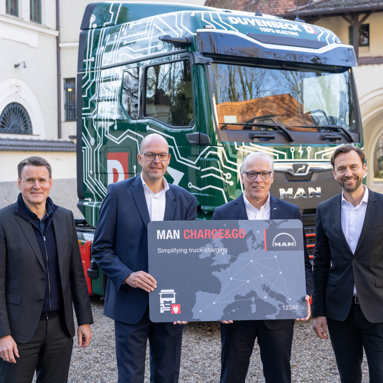 Umfangreiche Neuerungen für MAN und NEOPLAN Busse | MAN Truck & Bus