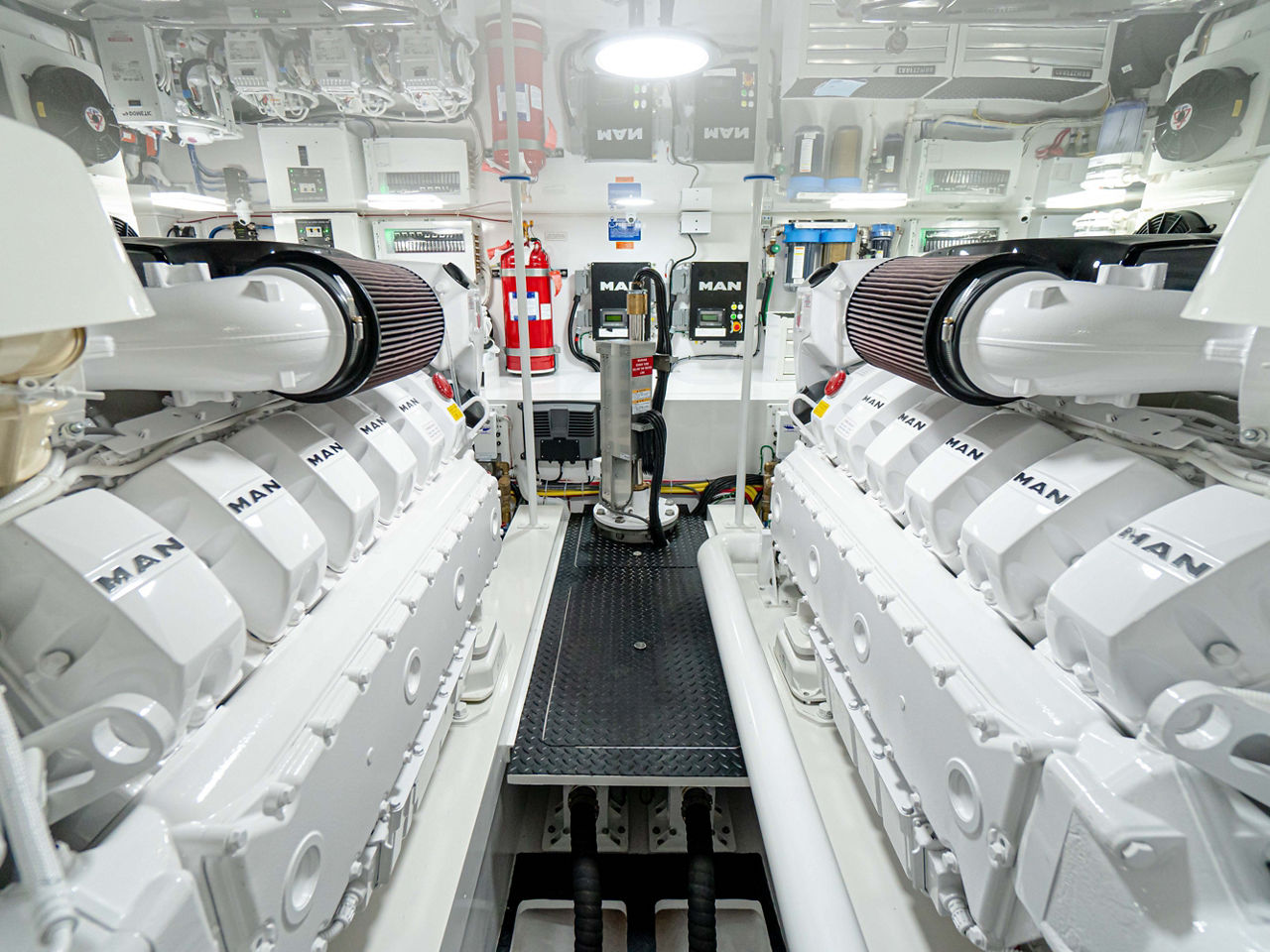MAN engine sales for the Americas | MAN Engines