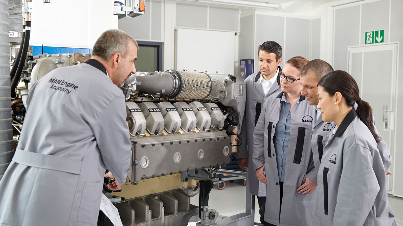 MAN Engines Services