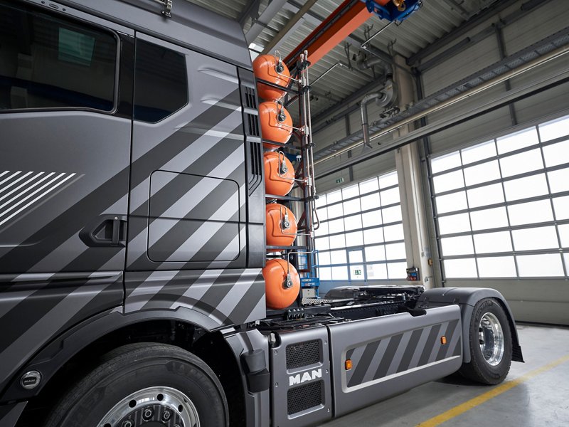 Hydrogen engine: a climate-friendly alternative