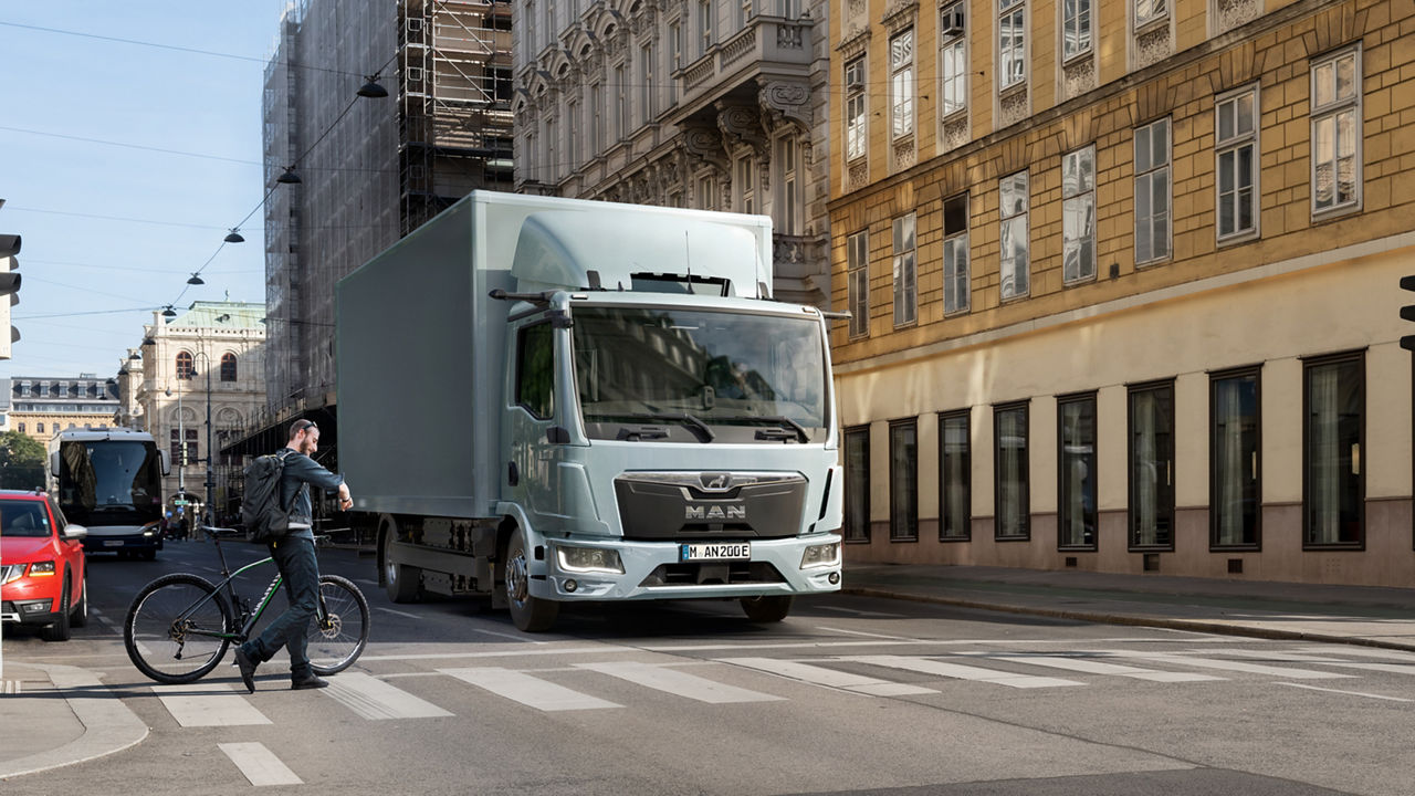 Camions De Distribution