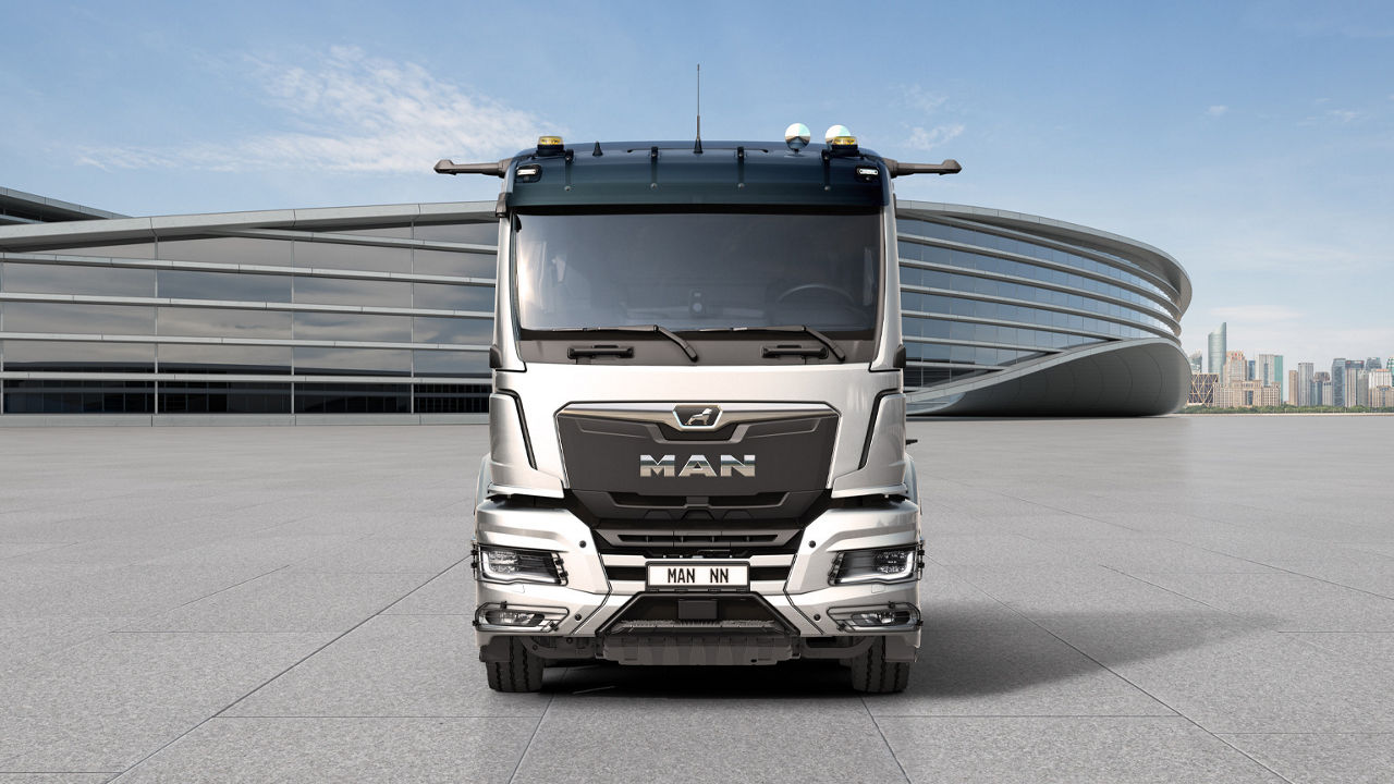 The MAN TGS – Equipment