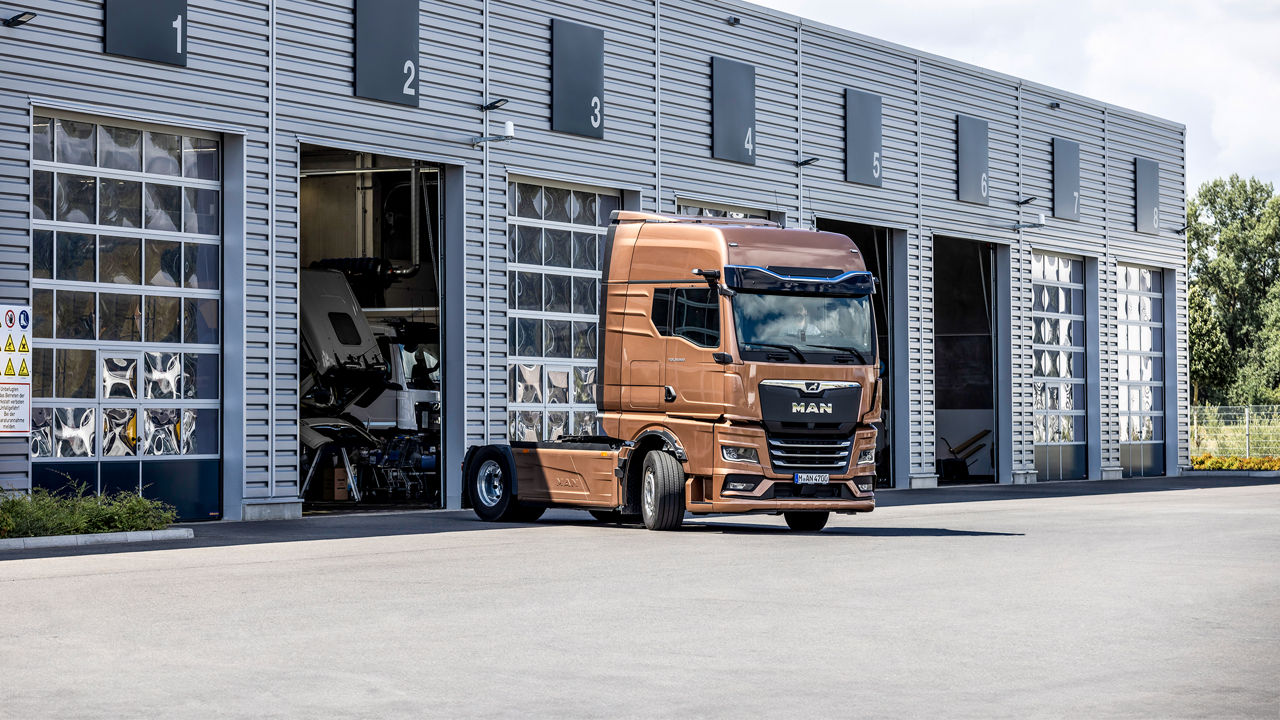 An overview of the MAN TGX | MAN