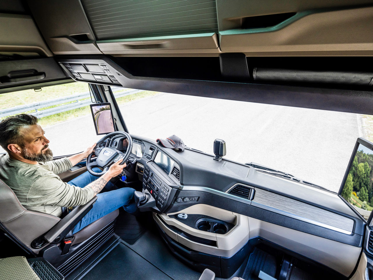 MAN D30 PowerLion drive train: Redefining efficiency | MAN
