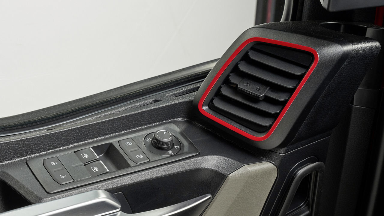 MAN TGX & MAN eTGX Individual Lion S | Top model