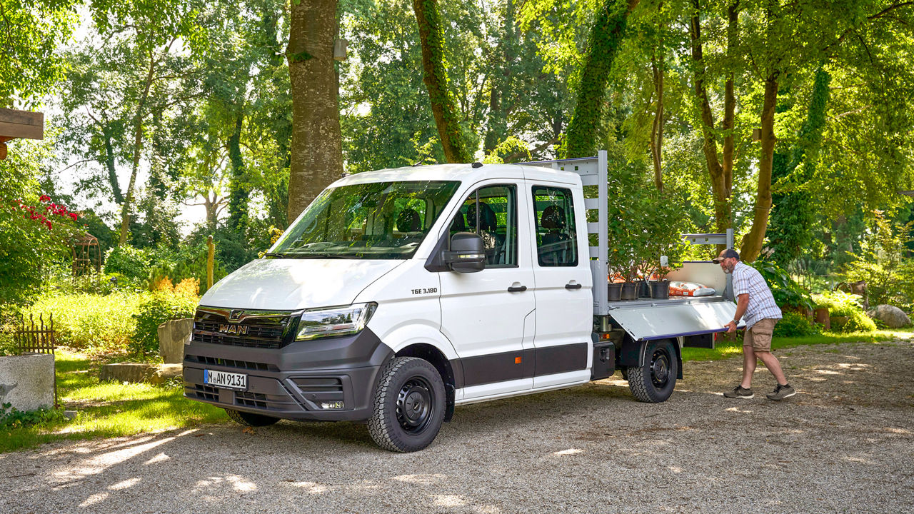 MAN TGE | Van with Crew Cab