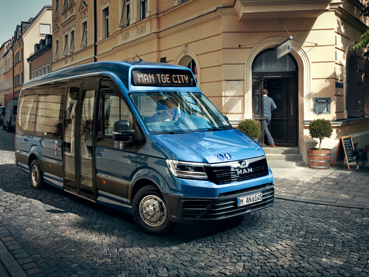 MAN sunkvežimiai, MAN autobusai ir MAN mikroautobusai