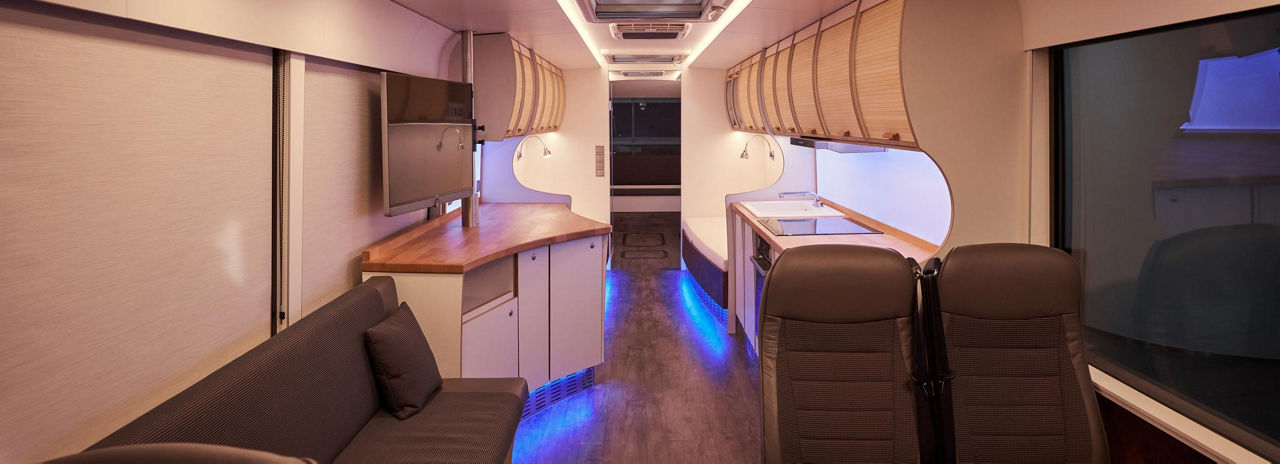 NEOPLAN Individual: exclusive mobile home