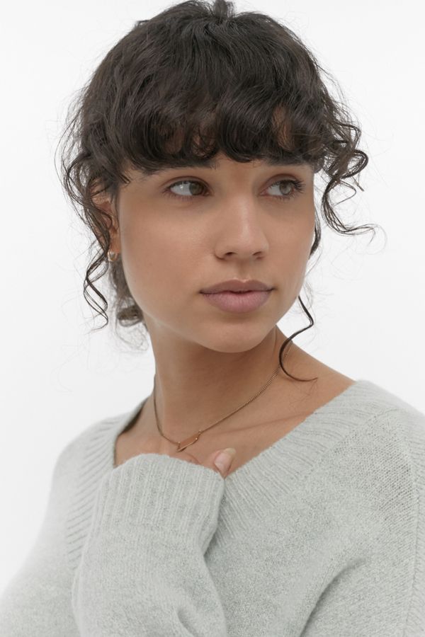 UO Smooch V-Neck Jumper | Urban Outfitters UK