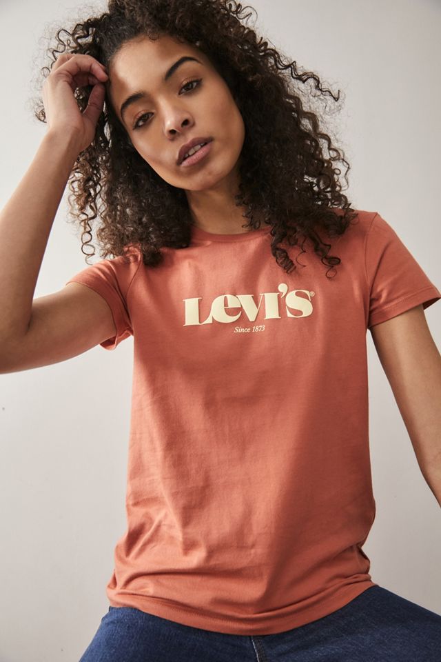 Levi's Rust New Logo Perfect T-shirt | Urban Outfitters UK