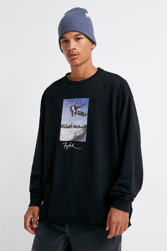 Tony Hawk UO Exclusive Fellow Photo Black Long-Sleeve T-Shirt | Urban ...
