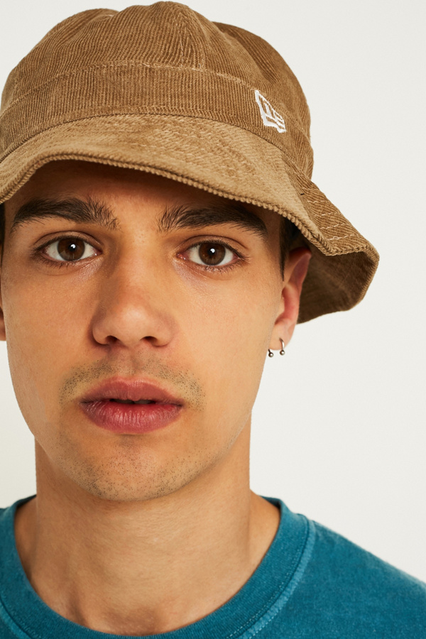 New Era Corduroy Tan Bucket Hat | Urban Outfitters UK