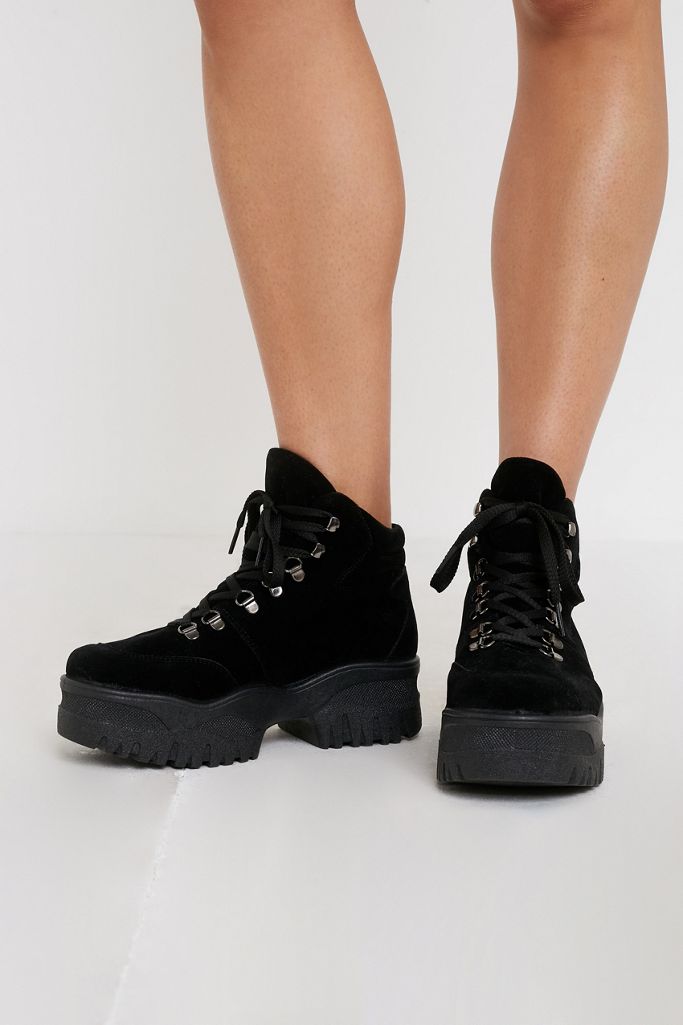 UO Tig Chunky High-Top Trainers | Urban Outfitters UK