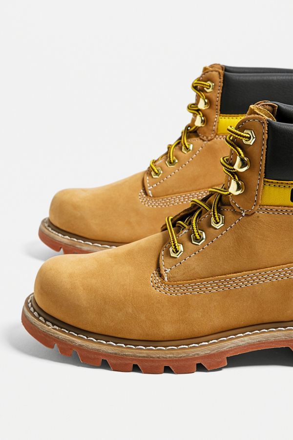 CAT Footwear Colorado Tan Boots | Urban Outfitters UK