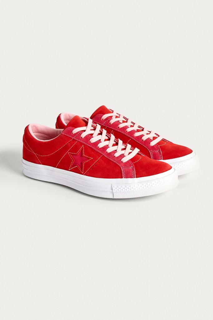 Converse - Baskets One Star rouges | Urban Outfitters FR