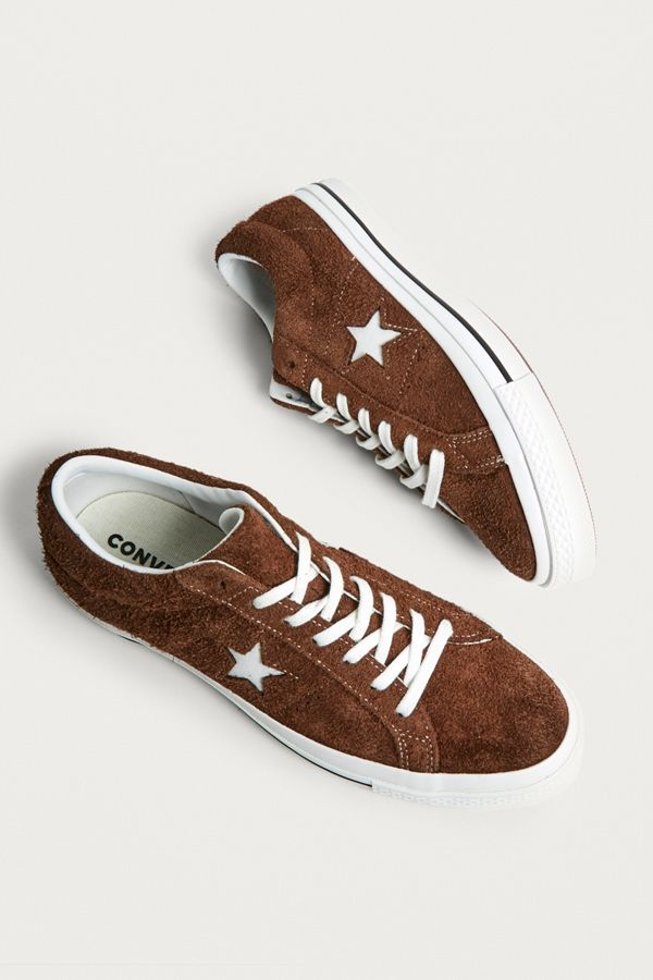 Converse One Star Chocolate Trainers | Urban Outfitters UK