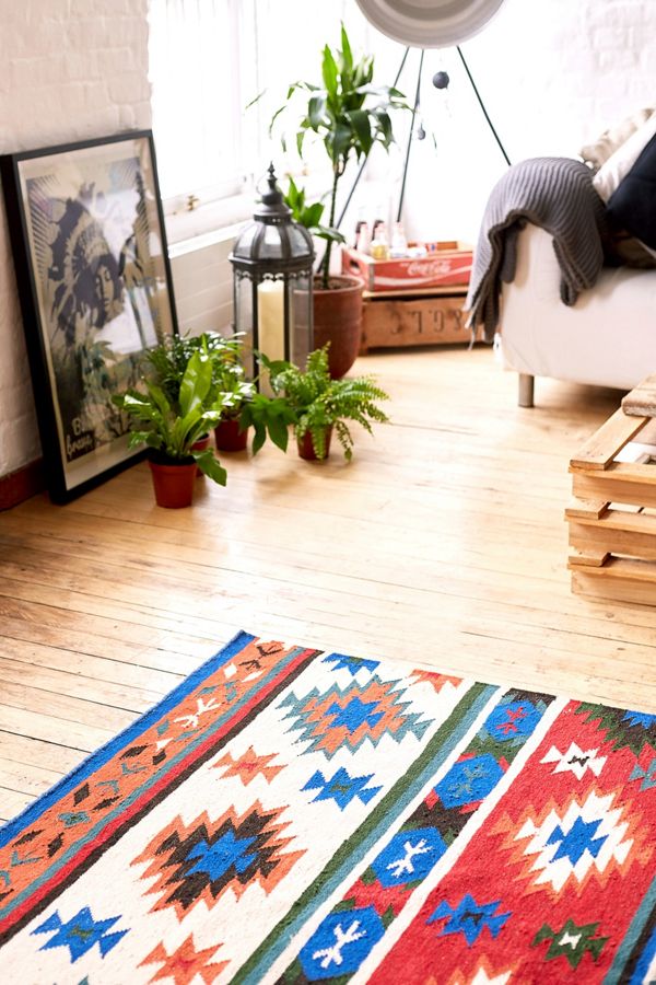 Sundance Woven Wool 5x7 Rug | Urban Outfitters UK