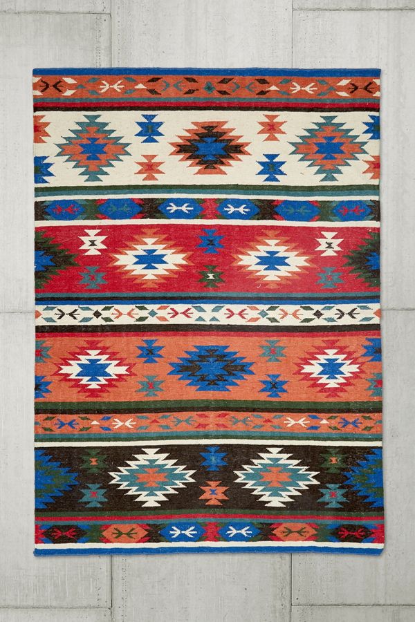 Sundance Woven Wool 5x7 Rug | Urban Outfitters UK