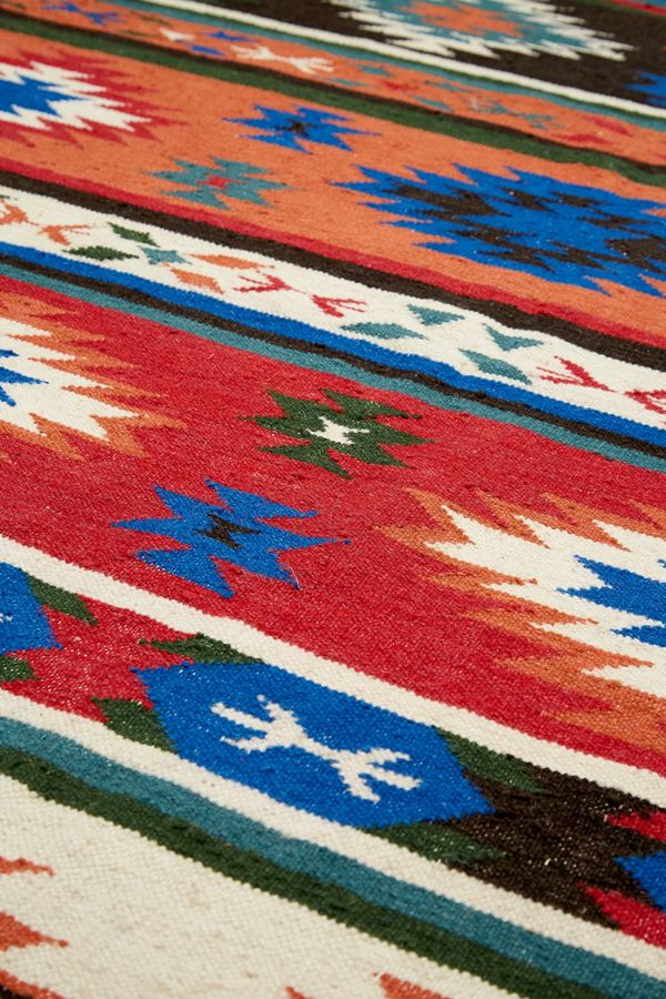 Sundance Woven Wool 5x7 Rug | Urban Outfitters UK