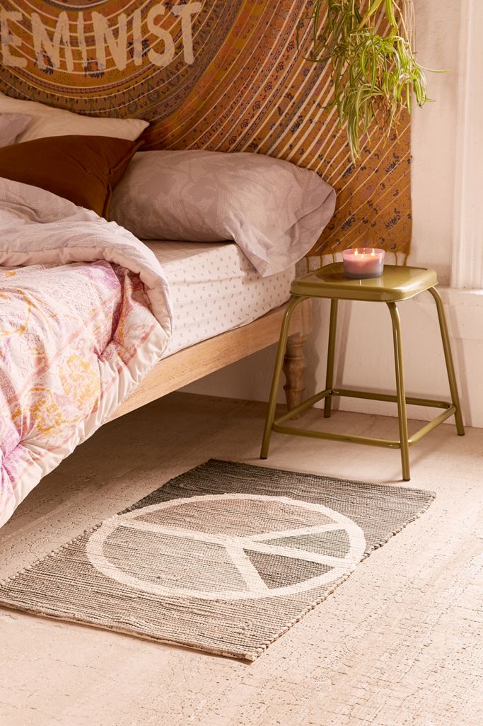 Peace Sign Printed 2x3 Rug | Urban Outfitters UK