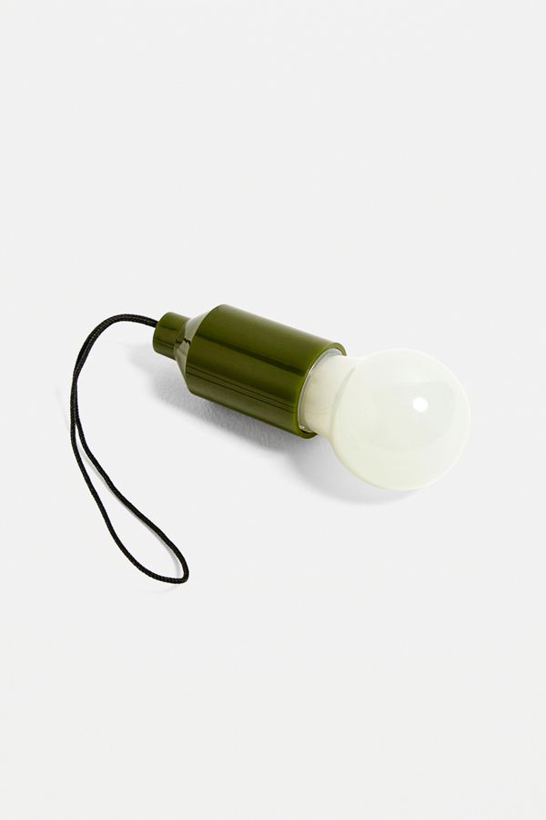 Kikkerland Mini Pull Light | Urban Outfitters FR