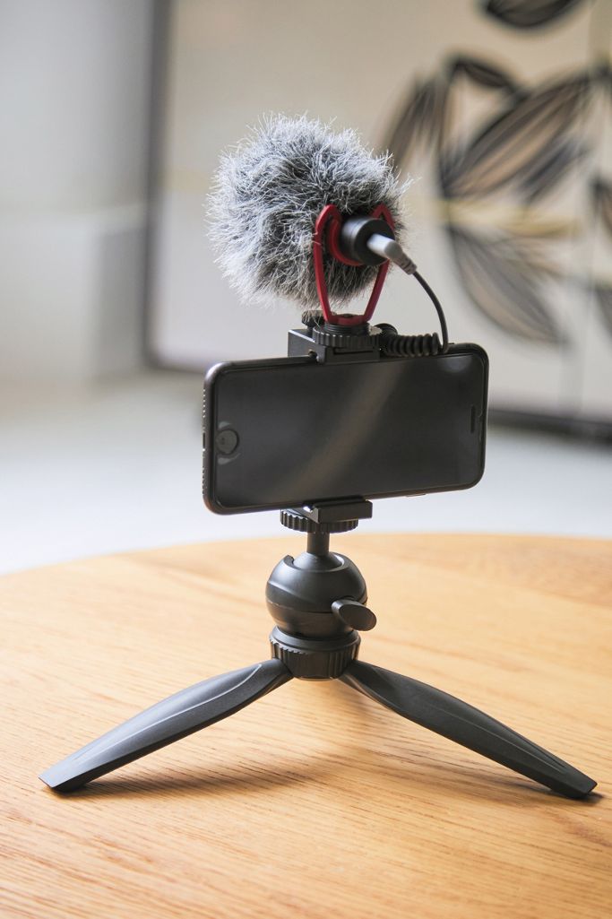 YOUSTAR Smartphone Studio Kit | Urban Outfitters UK