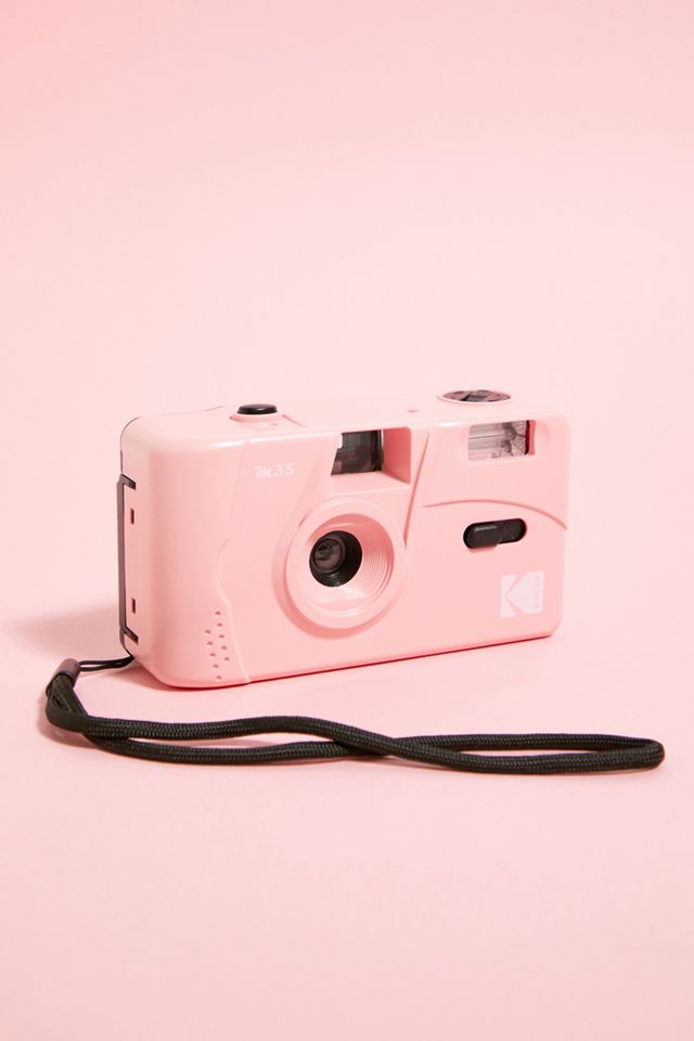 Kodak M35 Pink 35mm Reusable Camera | Urban Outfitters UK