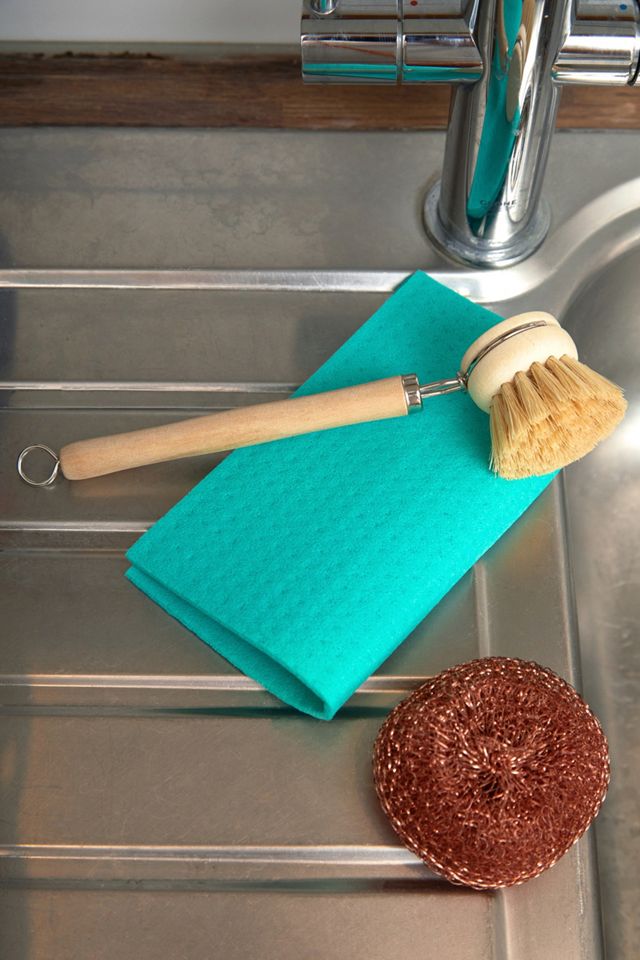 Reusable Kitchen Cleaning Set | Urban Outfitters UK