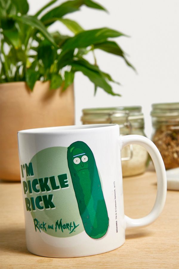 Rick and Morty Pickle Rick Mug | Urban Outfitters FR