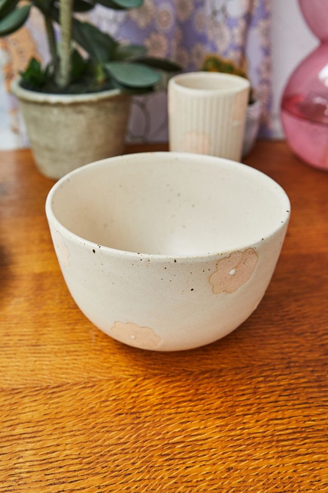 Emma Daisy Ceramic Bowl | Urban Outfitters UK