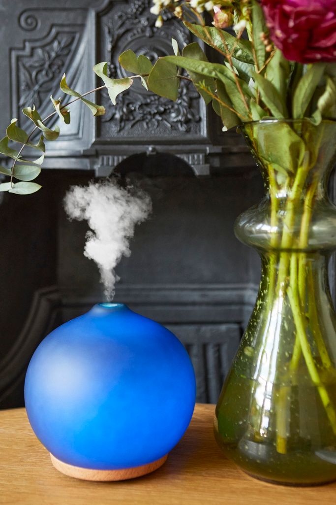 Ellia Adore Ultrasonic Essential Oil Diffuser | Urban Outfitters UK