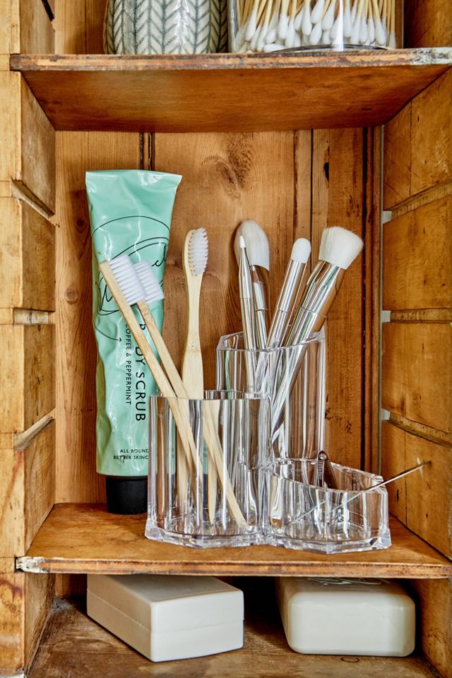Organizer mit 3 Fächern | Urban Outfitters DE