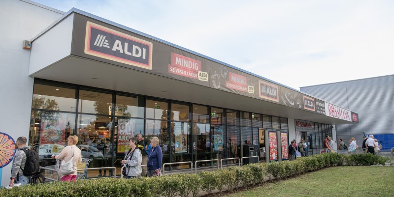 Modernizálás után újranyit Budapesten a Pasaréti úti ALDI