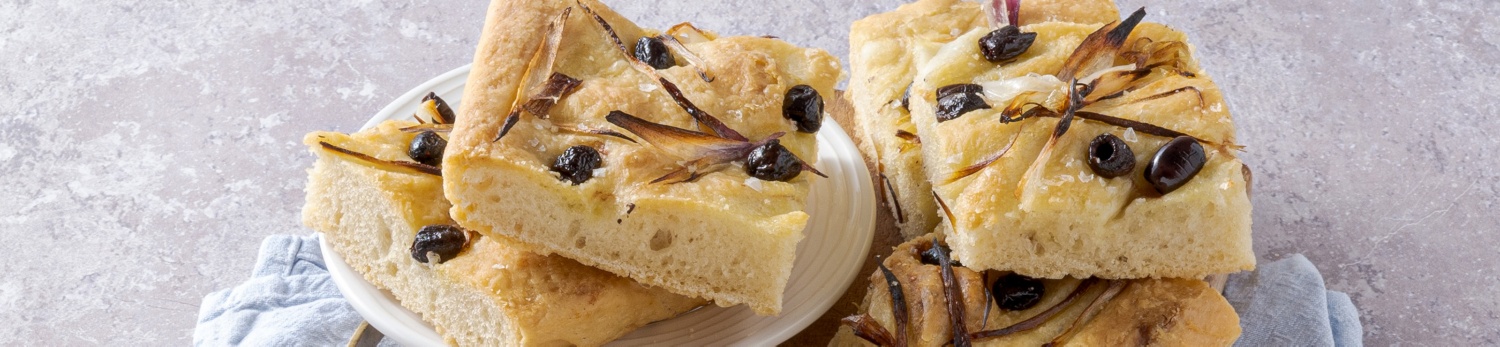 Focaccia con olive e cipollotti | ALDI