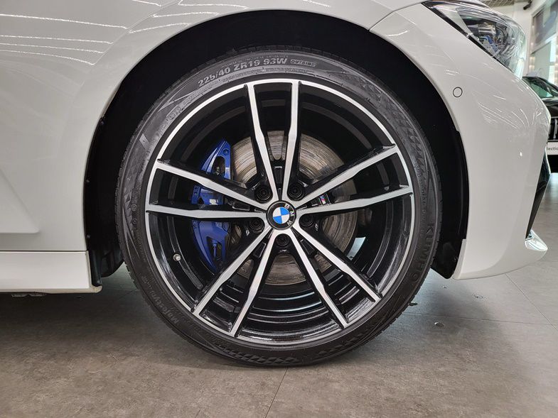 330i M Sport Inno Pre | 330 | 3시리즈 | BMW | Vehicles | IUCP KOR BMW Site