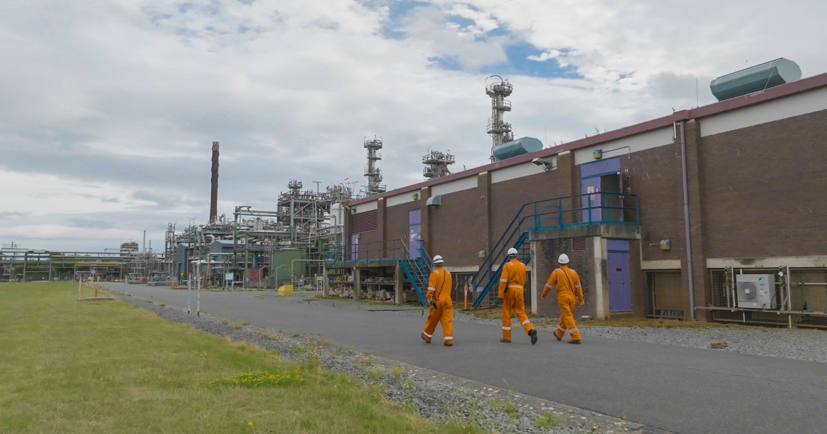 Eni Secures UK Government Funding for Liverpool Bay CO₂ Transport and Storage Project, a ...