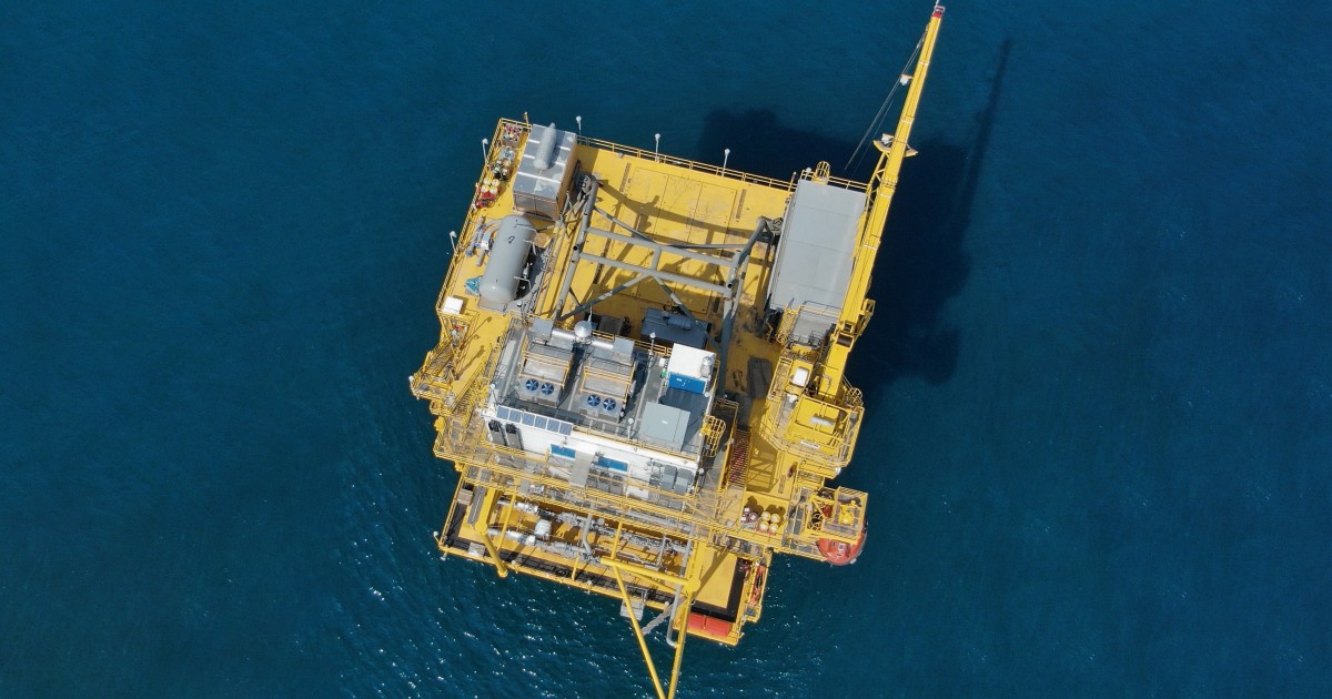 Merakes: the gas field off the coast of Indonesia | Eni
