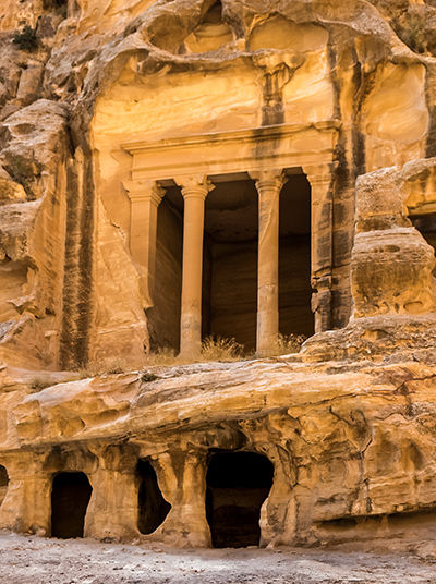 Stone wonders: the ruined city of Petra | Edelweiss