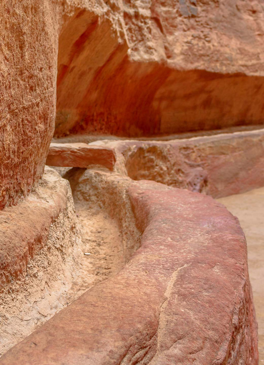 Stone wonders: the ruined city of Petra | Edelweiss