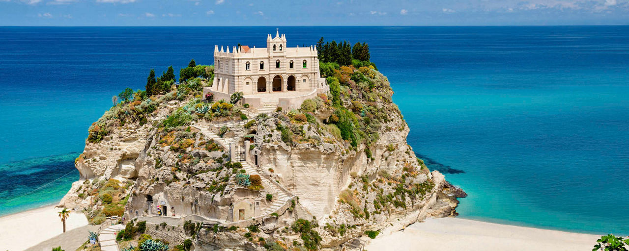 Lamezia Terme - holidays in Calabria with direct flight | Edelweiss