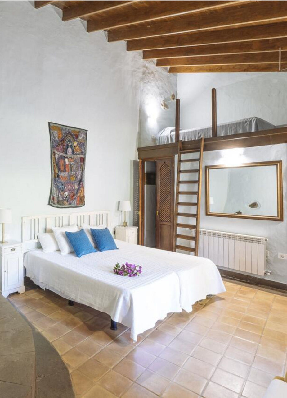 Five great hotels spread across the island | Edelweiss