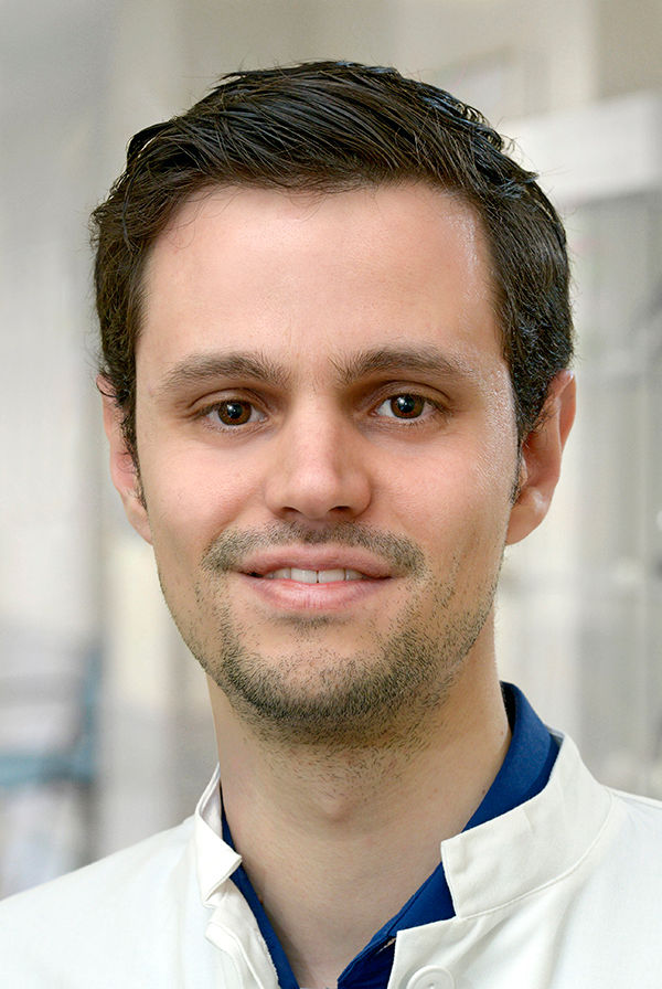 Dr. med. David Argov | Helios Universitätsklinikum Wuppertal