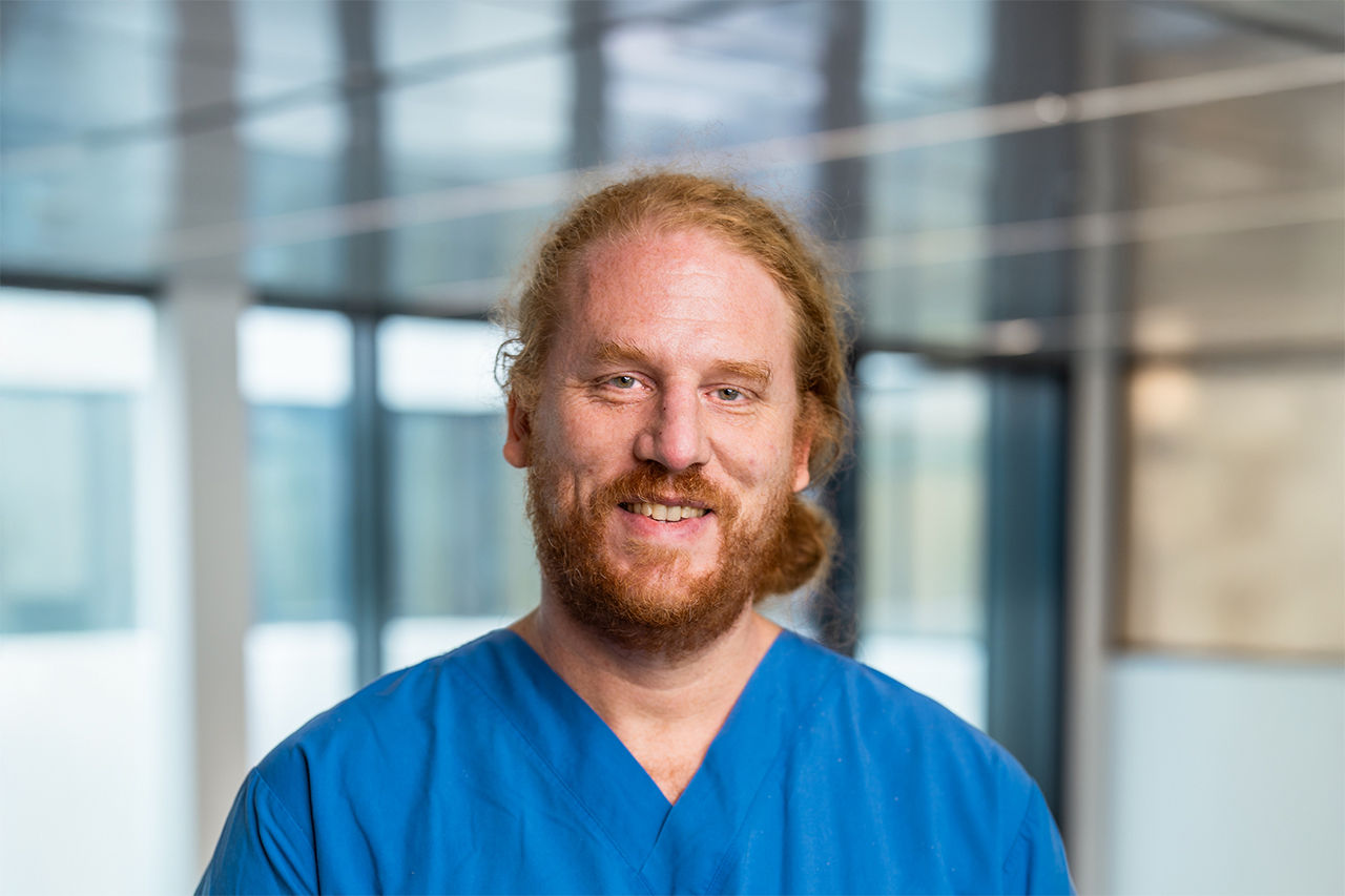 Dr. med. Tobias Bexten | Helios Dr. Horst Schmidt Kliniken Wiesbaden