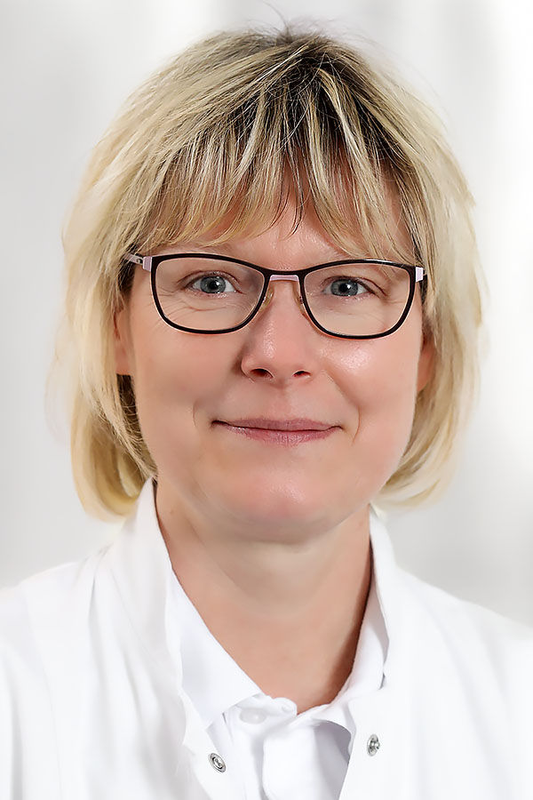Frau Dr Med Carola Kruger