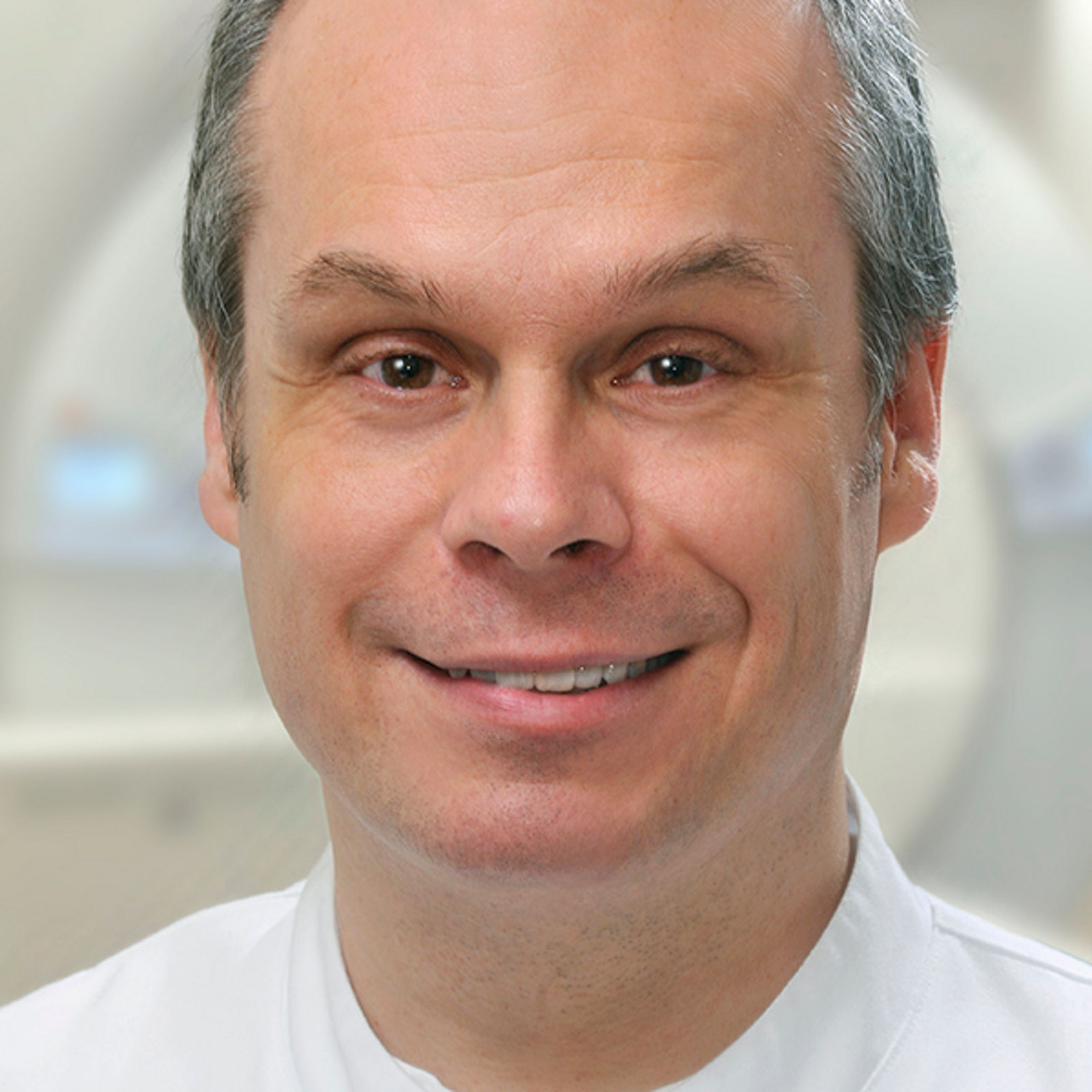 Dr. med. Stefan Janus | Helios Universitätsklinikum Wuppertal